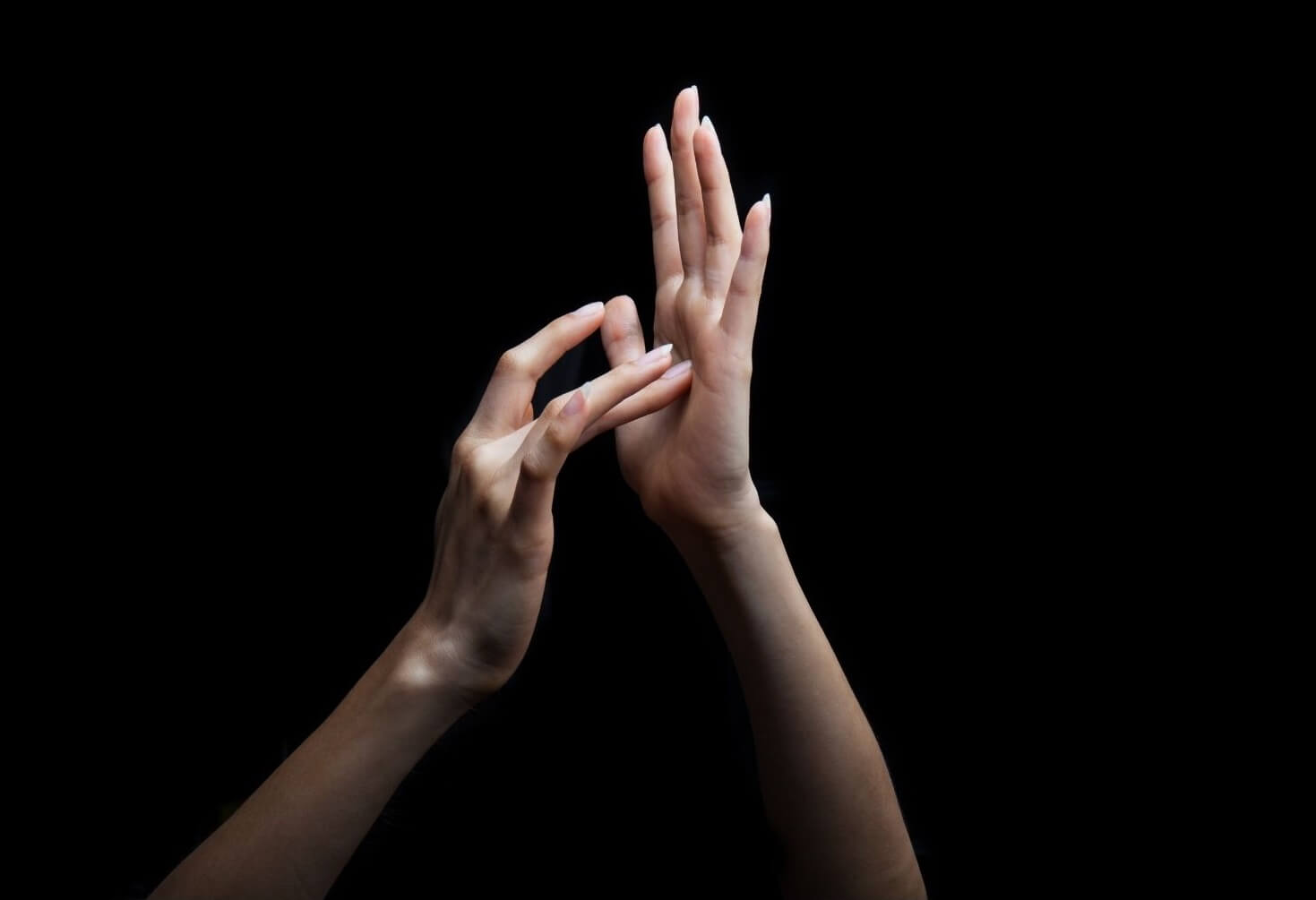 Learn British Sign Language: Tips for Effective Communication with the ...